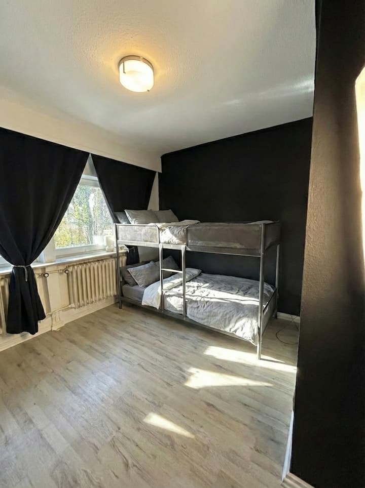 Wohnung Direkt An Der Messe Und Flughafen - Düsseldorf