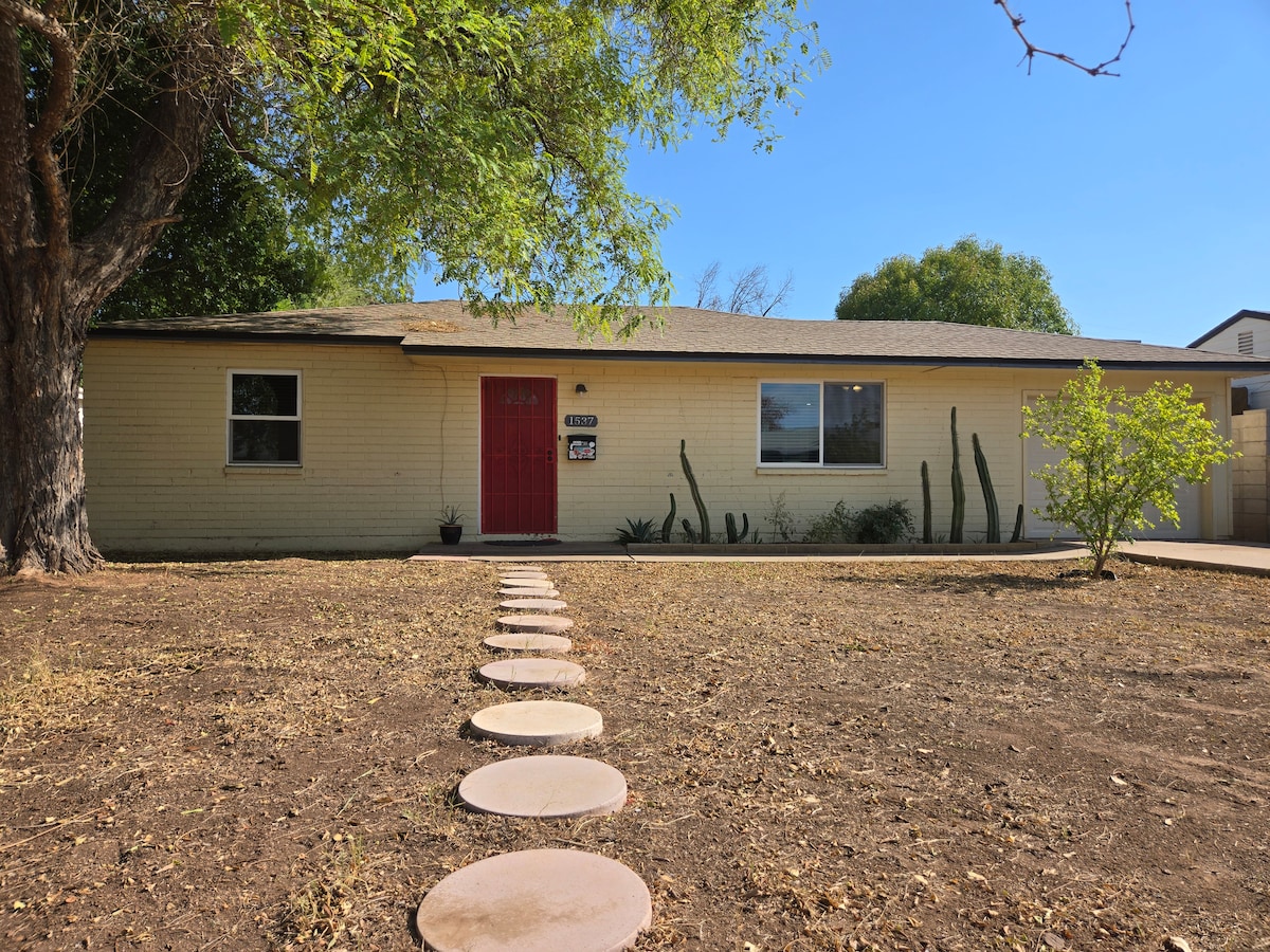 Oasis urbaine*Bonne ambiance*Près de Spring Training - Maisons à louer ...