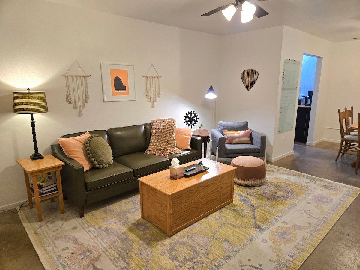 Oasis urbaine*Bonne ambiance*Près de Spring Training - Maisons à louer ...