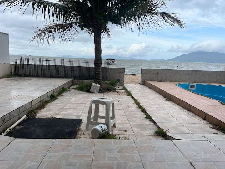 Casa De Praia Frente Ao Mar - Palhoça