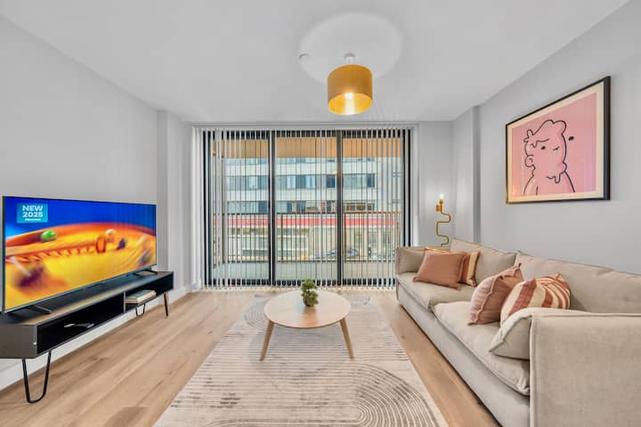 Amity Murakami By Artsy - Hampton