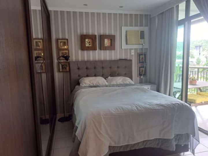 Apartamento  A Duas Quadras Da Praia De Camboinhas - Niterói