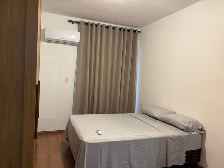 Excelente Apartamento Mobiliado De Fácil Acesso. - Divinópolis