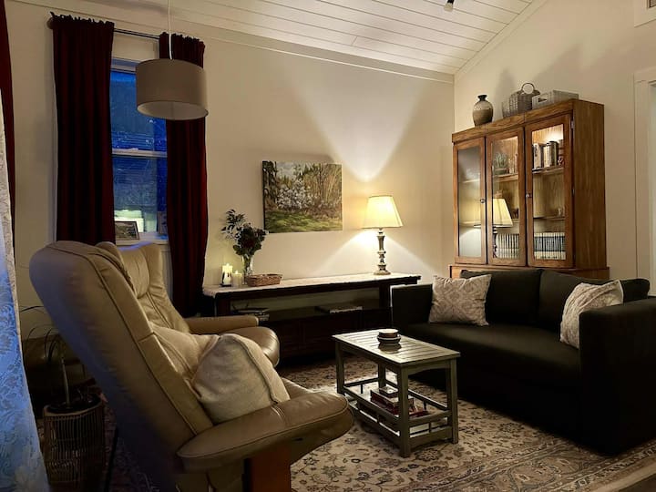 The Garden Cottage - Vancouver Island