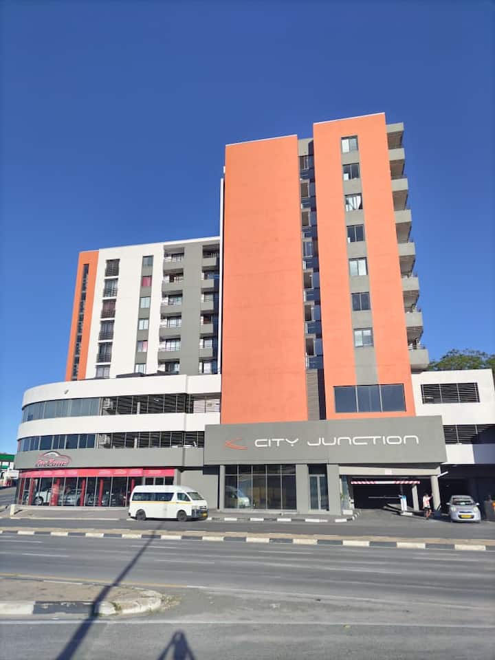 Heart Of The City Studio Retreat Cbd - Namibia