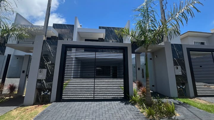 Sobrado De Luxo Em Marechal Candido Rondon - Mercedes, Brazil