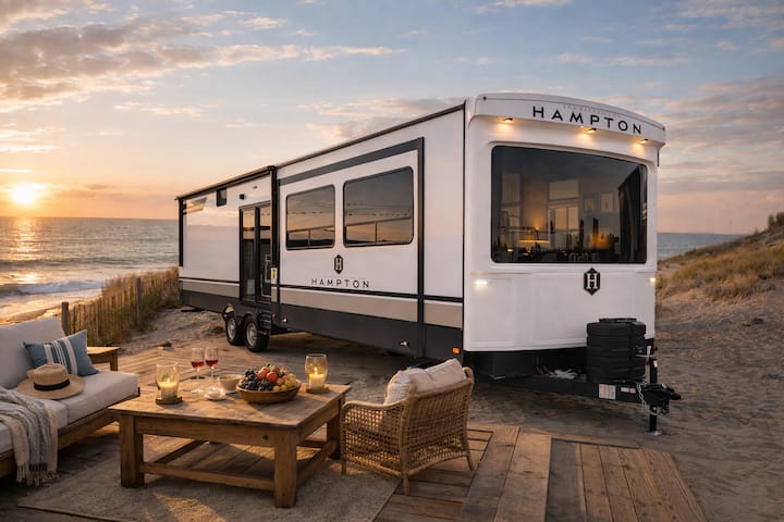 Hampton Ocean Front Tiny Home - Flagler Beach, FL