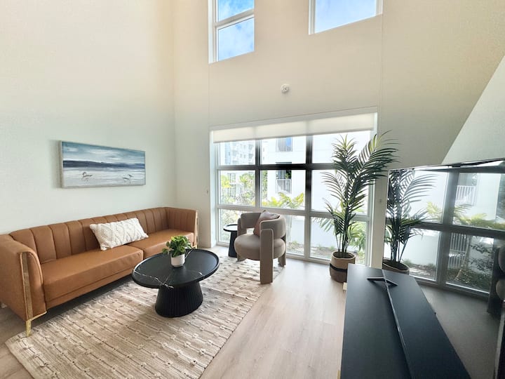 Luxury & Modern 1bed/1bath Close To Beach - Gym - Lake Worth, FL