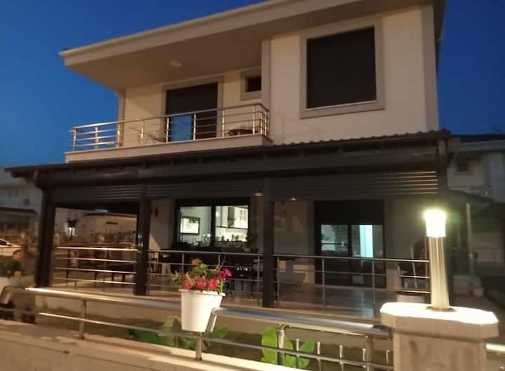 Denizia – Modern Deniz Evi | Sahile Yakın | Huzur - Balıkesir