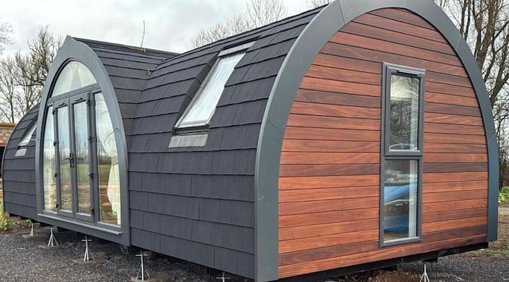 Brand New Log Cabin In The Beautiful Countryside. - Glastonbury
