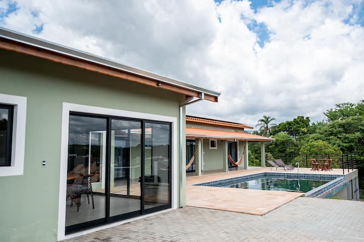 Casa De Campo Alto Padrão Com Piscina Aquecida - Socorro