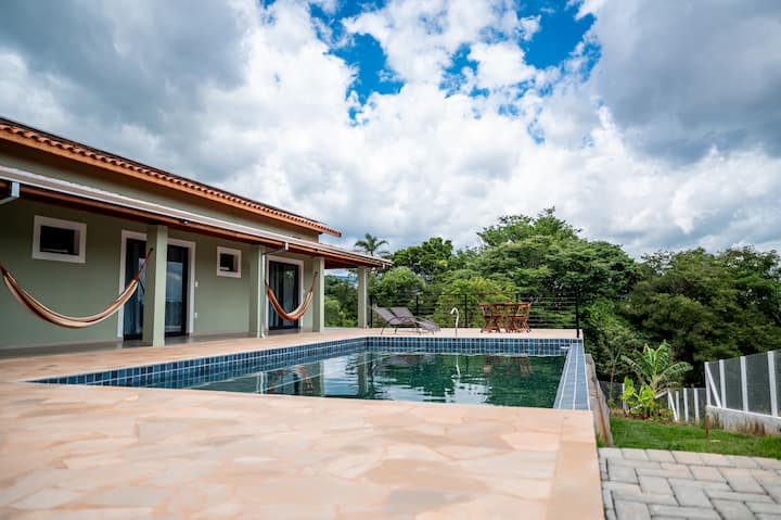 Casa De Campo Alto Padrão Com Piscina Aquecida - Socorro