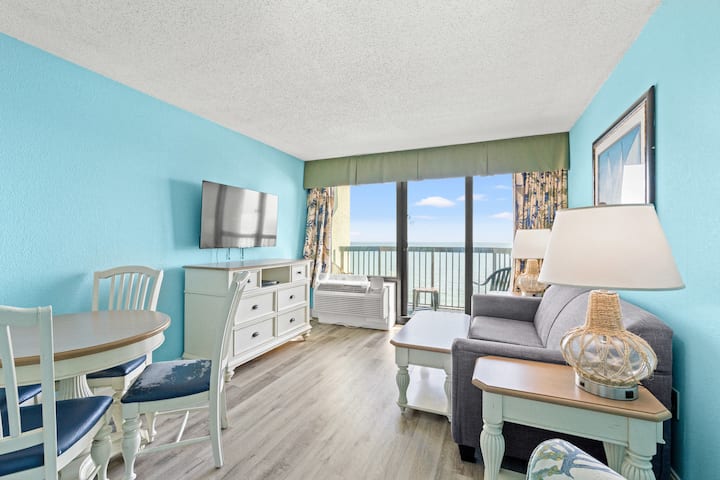 Beachfront End Unit Condo With Pools And Hot Tubs - Myrtle Beach, SC