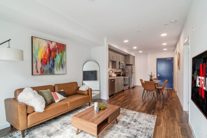 Designer Apt |Walk Of Fame|hollywood| Parking+pool - West Hollywood