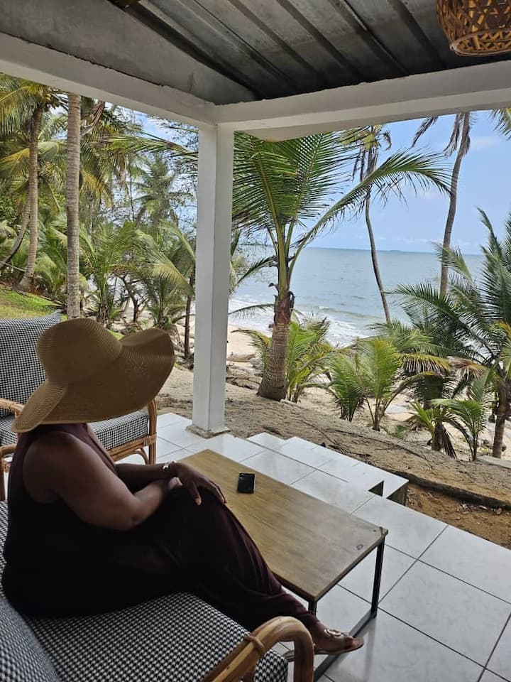 Case Idéale Pour Un Séjour Détente Au Bord De Mer - Gabon