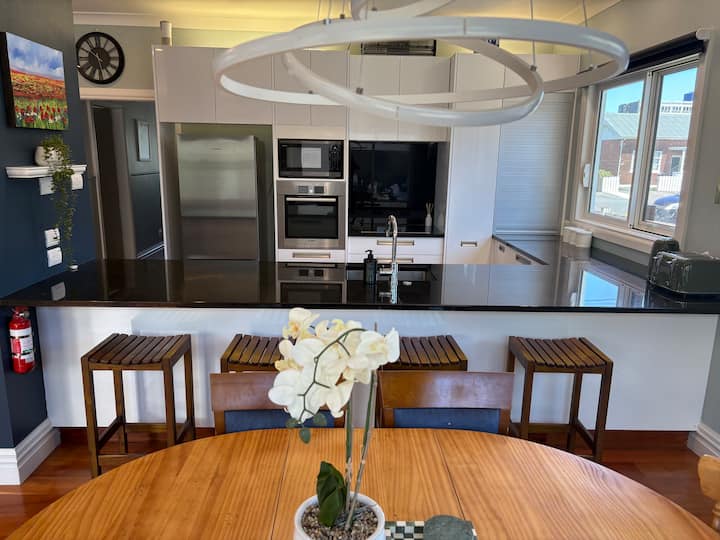 Stylish Petone Stay - Wellington