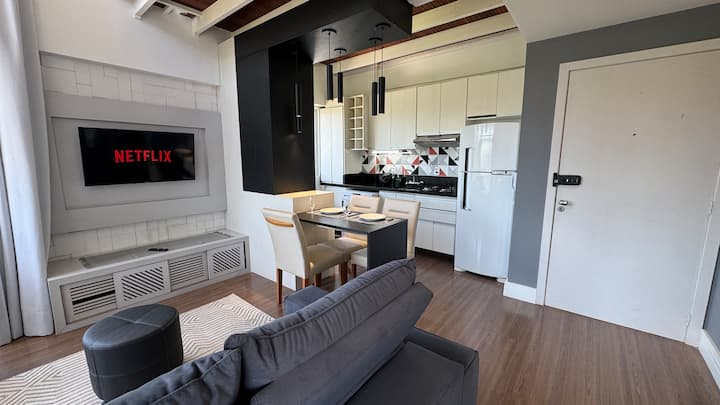 #Loft1006 Perto De Tudo C/ Vaga! Lzn Hospedagens - Santa Maria