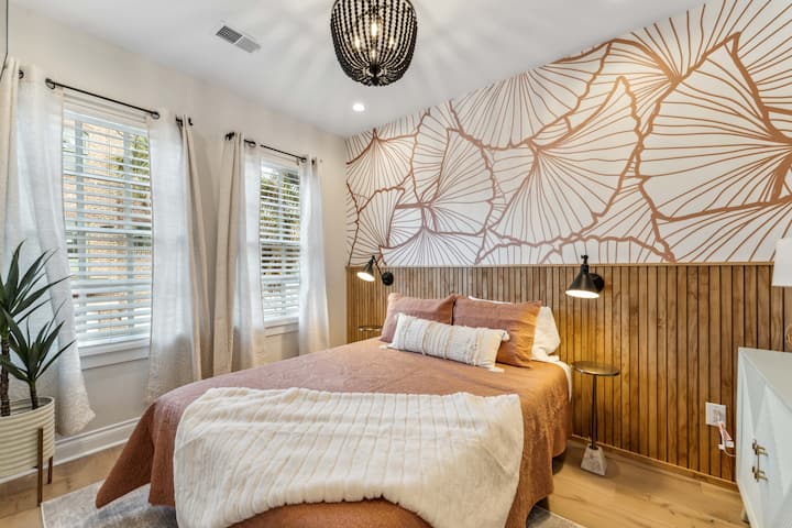 Renovated 3br Apartment 1 Block To King Street - Charleston, SC