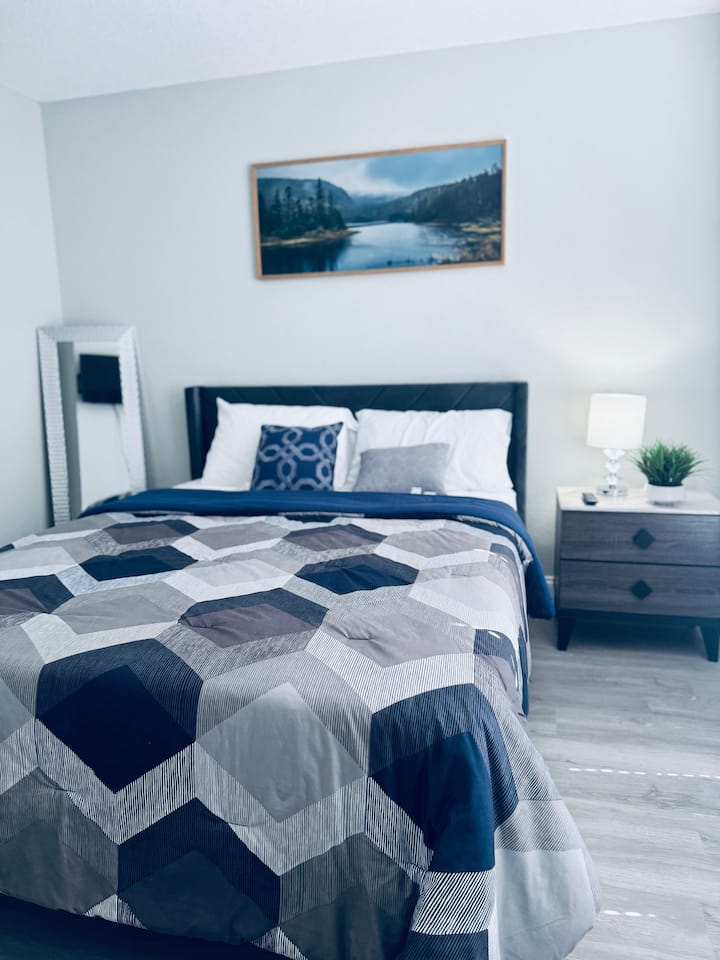 The Executive Guest Room | Near Tampa & Lakeland - Plant City, FL