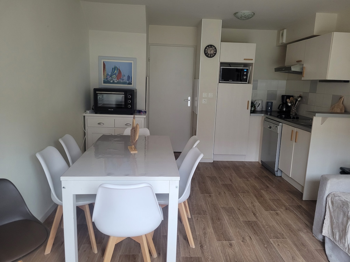 Maison Le Crotoy - Maisons à louer à Le Crotoy, Hauts-de-France, France ...