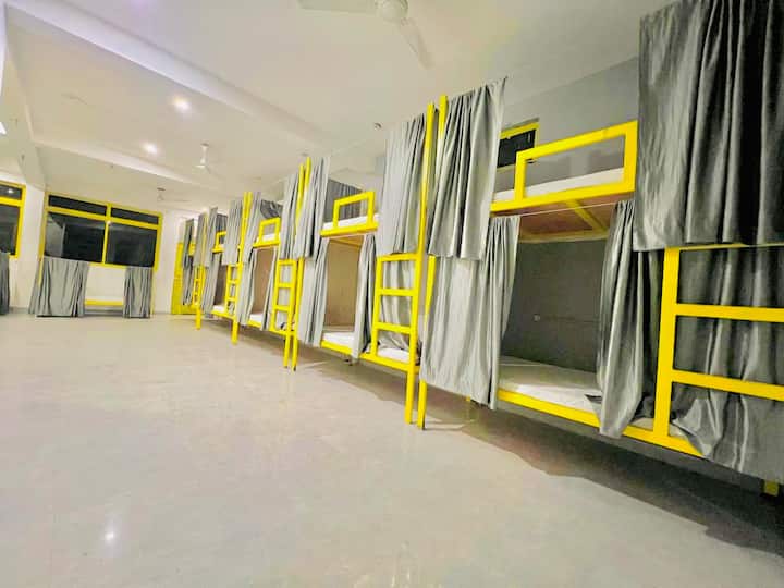 Travoha By Yatram | Tapovan | 14 Bed Private Dorm - Rishikesh