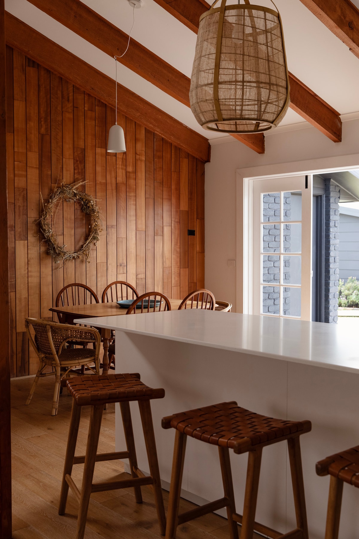 Saltbush. Seaside retreat - Houses for Rent in Scamander, Tasmania ...