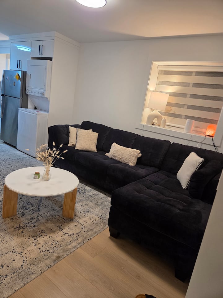 A Cozy Basement Suite In Langley Township, B.c - Langley