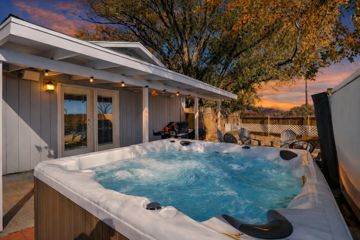 Flagstaff Family Playhouse | Hot Tub & Game Room - 플래그스태프