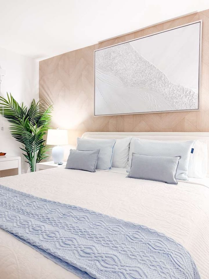 New Charming Apt|walk To Beach & Pool|key Biscayne - Key Biscayne