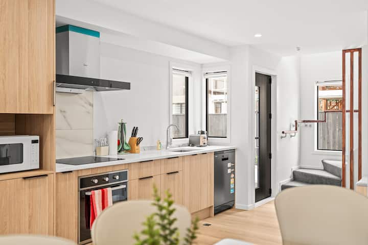 Brand New Modern 3br Home U4 - Christchurch