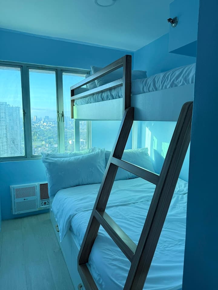 3br Loft Beside Boni Mrt Near Bgc, Makati, Ortigas - Makati