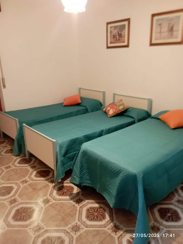 Homely "Michele" Flat @Casa Criscenti 2nd Floor - Ribera