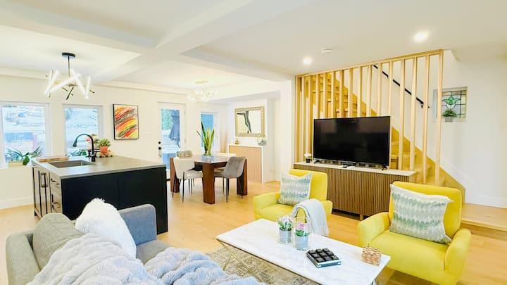 Modern, Family Friendly Living Nearby Casa Loma - Toronto