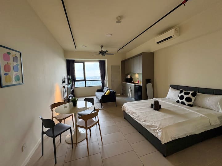 Roxy Studio Tamarind Stay Cyberjaya By Mh - Cyberjaya