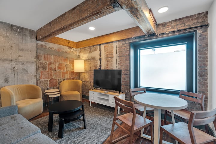 French Quarter, Steps To Canal St & Streetcar - Gretna, LA