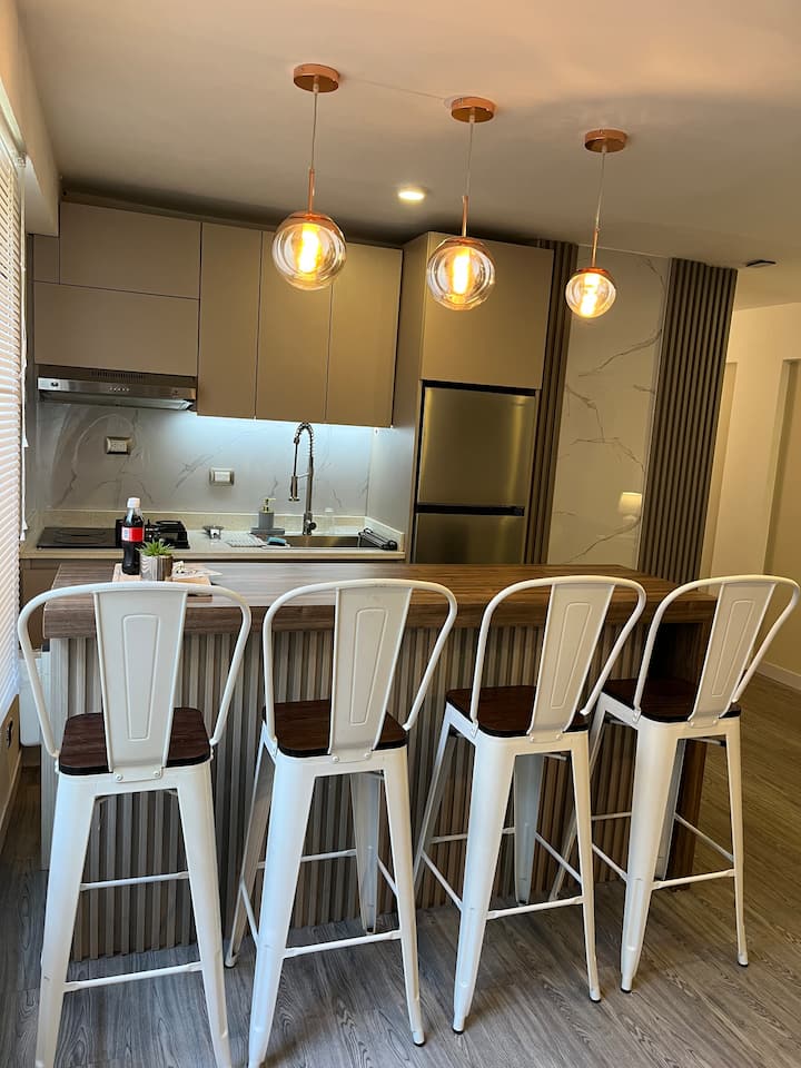 Piscina, Playa Cercana, Wifi: Confort Y Descanso - Venezuela