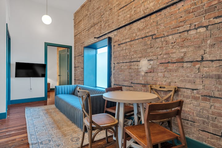 French Quarter, Walk To Canal & Bourbon St, Pool - New Orleans, LA