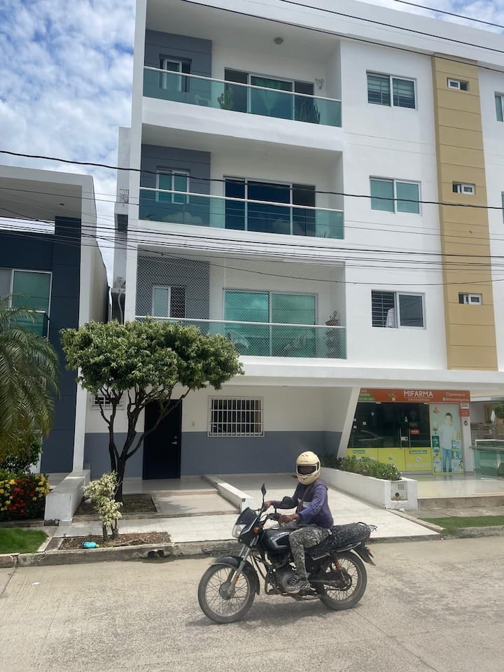 Hermoso Apartaestudio En La Castellana - Montería