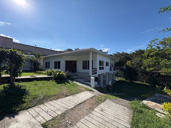 Casa Jahva - Departamento de Lempira