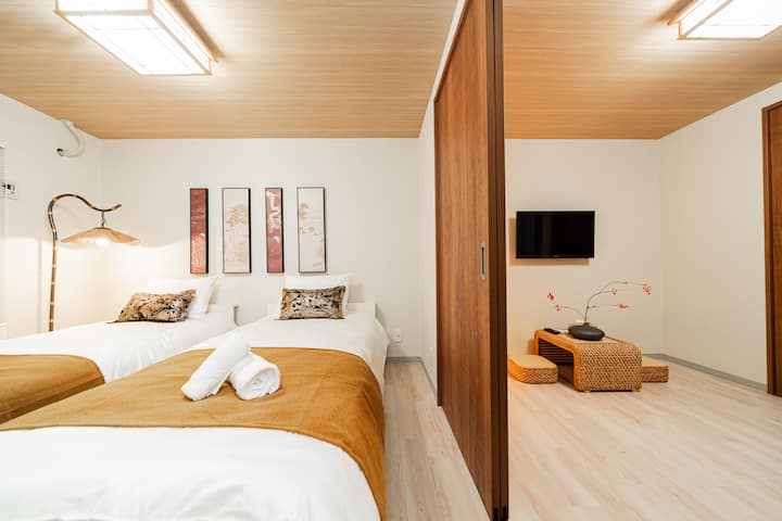 1 Floor/4ppl 3 Beds/ 2 Stops To Namba Shinsaibashi - Japan