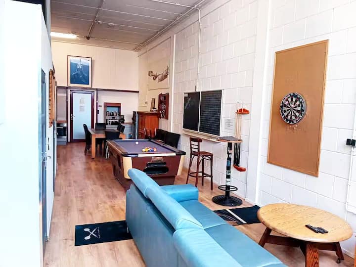 Party/stag Night Guesthouse! 12 Guests! Parking X3 - Amszterdam