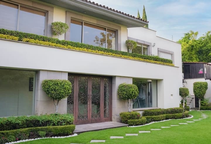 Increible Residencia En Col. Jardines Del Pedregal - Mexico City