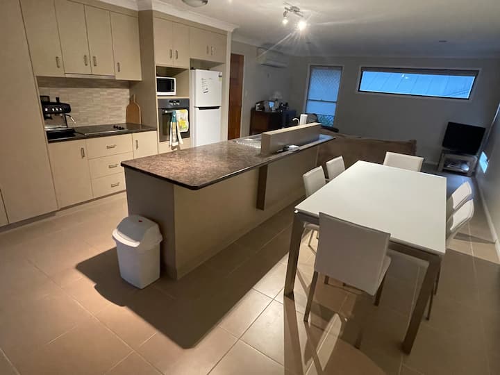 3 Bedroom Unit - Toowoomba