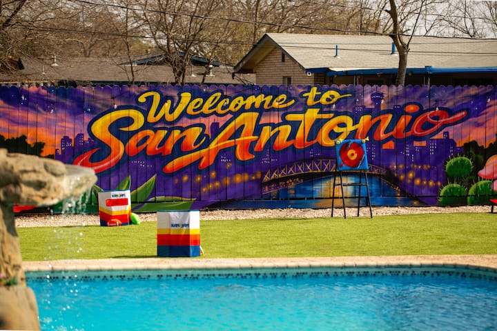 Pool + Hot Tub | Game Room | Sleeps 10 | Fire Pit - San Antonio, TX