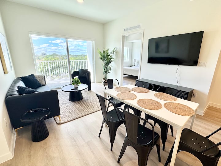 Luxury & Modern 3bed/2bath Close To Beach - Gym - Lake Worth, FL