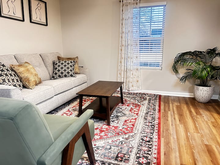 Beautiful 4-bed House Downtown Chattanooga - Chattanooga, TN