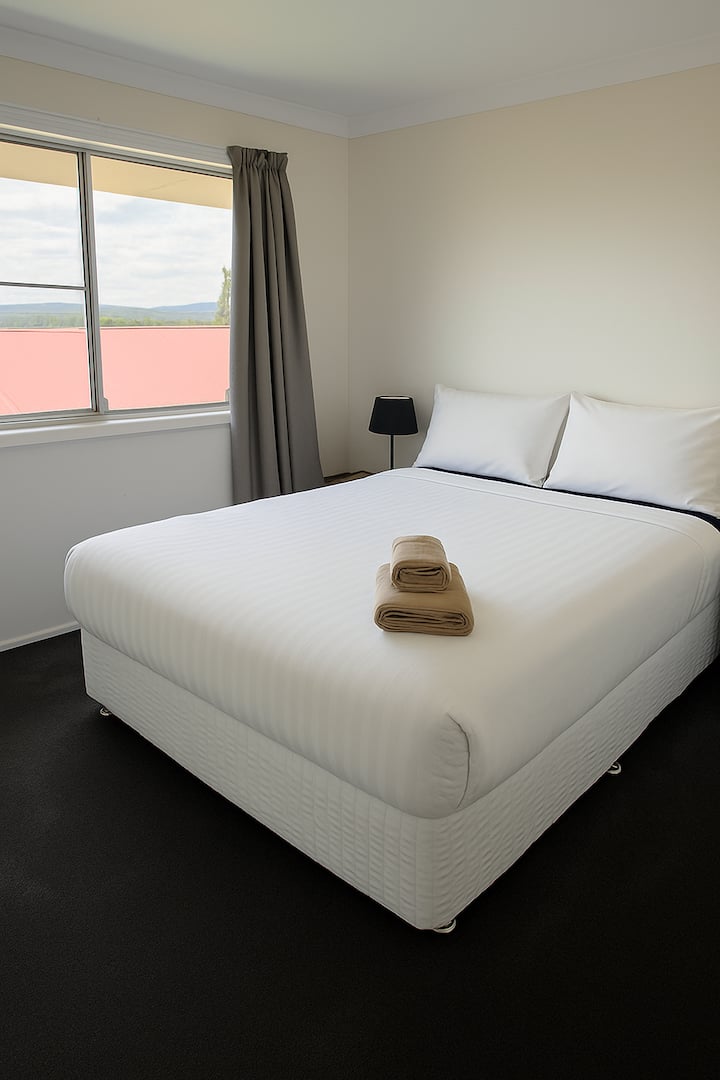 Central, Comfy, Clean - Ideal Worker Accommodation - Walcha