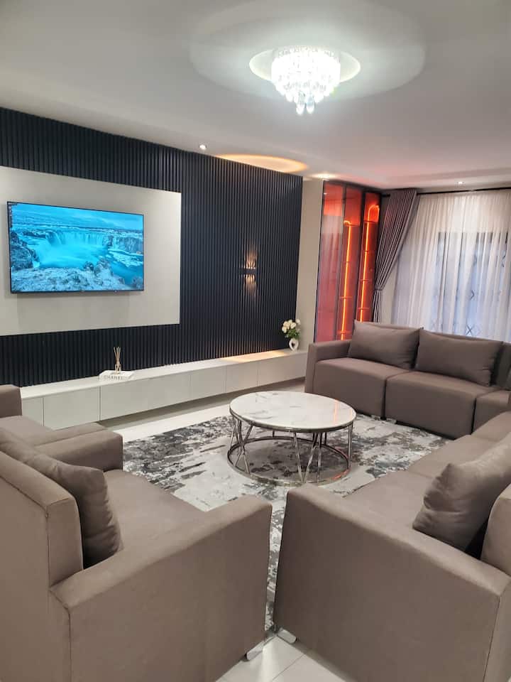 Home In Harare (Goodhope, Westgate) - Zimbabwe