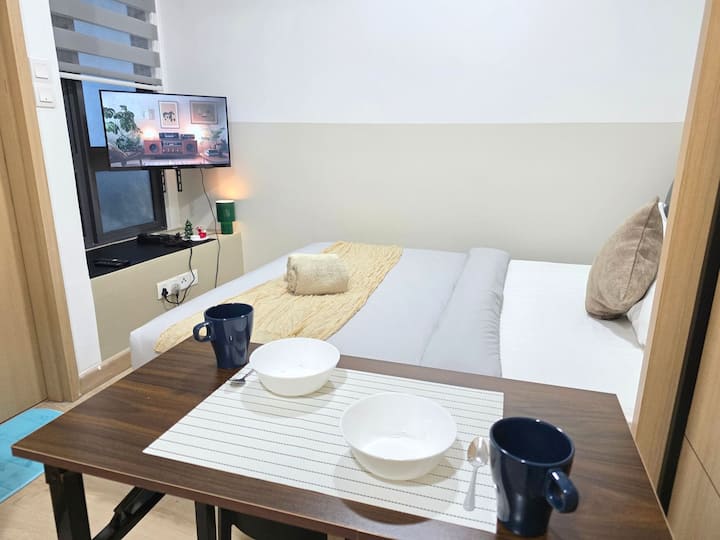 The Mini Comfy Studio | Infinity Pool | Monorail - Kuala Lumpur