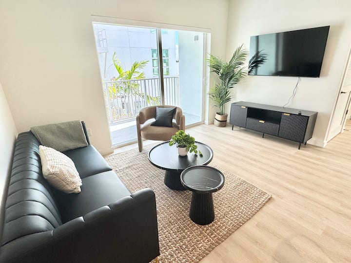Luxury & Modern 3bed/2bath Close To Beach - Gym - Lake Worth, FL